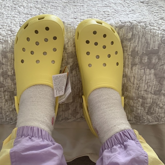 CROCS | Shoes | Crocs Womens Classic Platform Banana Color | Poshmark